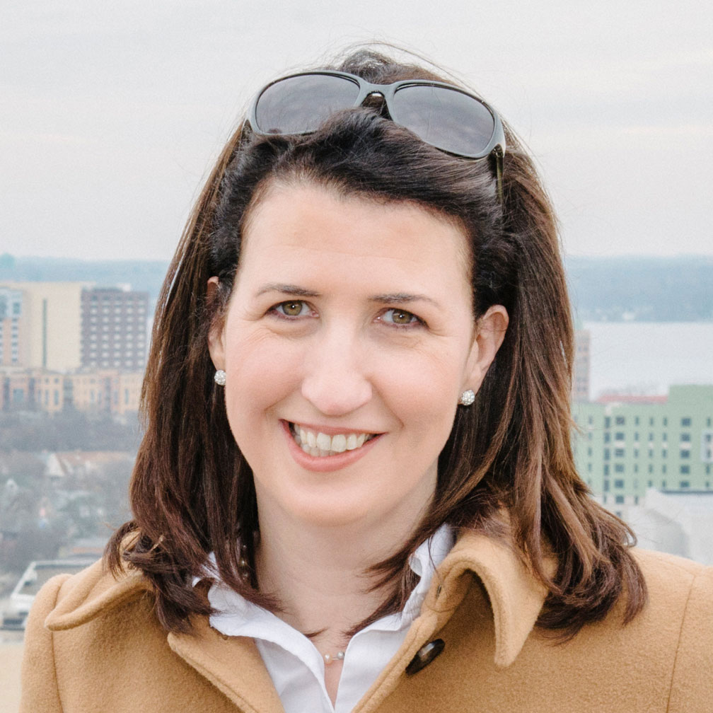 Tracey Holloway | Outrider